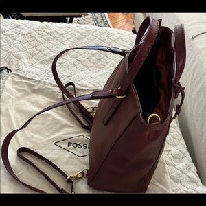 Fossil | Bags | Fossil Camilla Convertible Large Leather Backpack Never ...